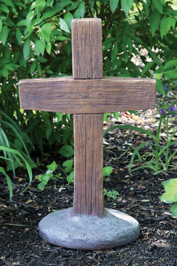 24" Woodgrained Cross Statue – Southern Idaho Landscape Center