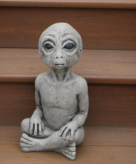 16" Sitting Alien Statue – Southern Idaho Landscape Center
